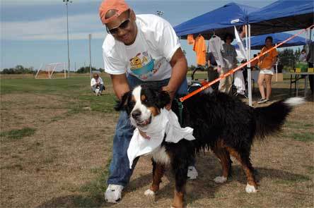 Scrub-a-Mutt supports local charities | Marysville Globe