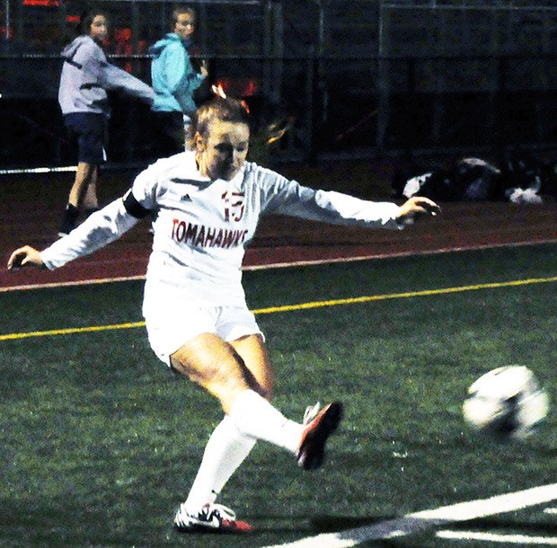 M-P soccer wins; netters win one and lose another (slide show ...