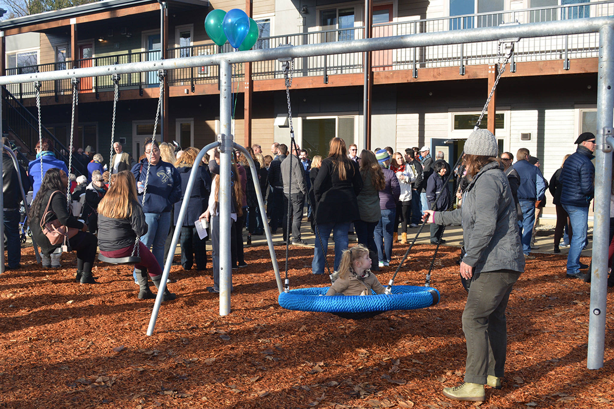 Housing for homeless opens in ‘serene’ setting (slide show ...