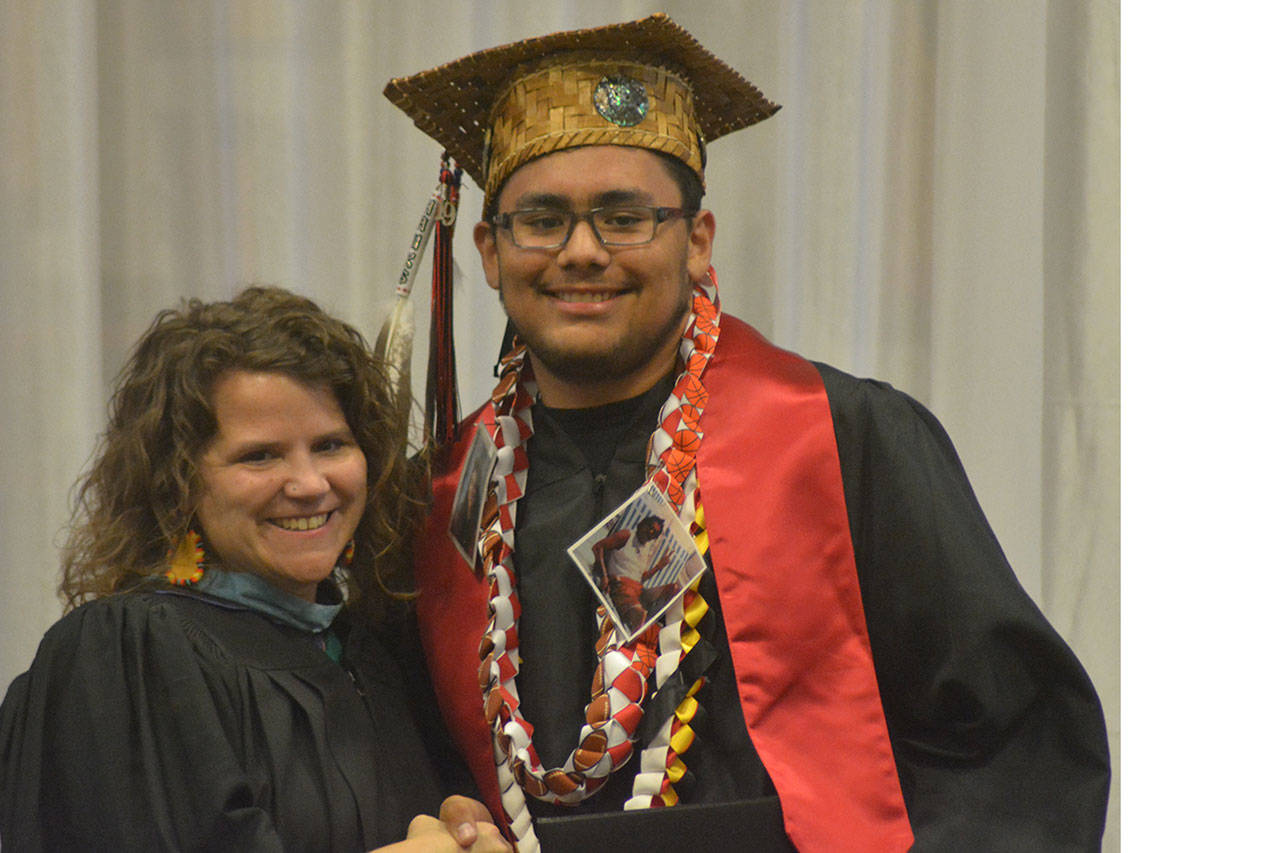 MVAT, Tulalip Heritage graduate seniors (slide show) | Marysville Globe
