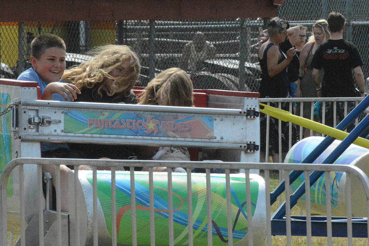 Good weather brings crowds to Funtastic Carnival | Marysville Globe